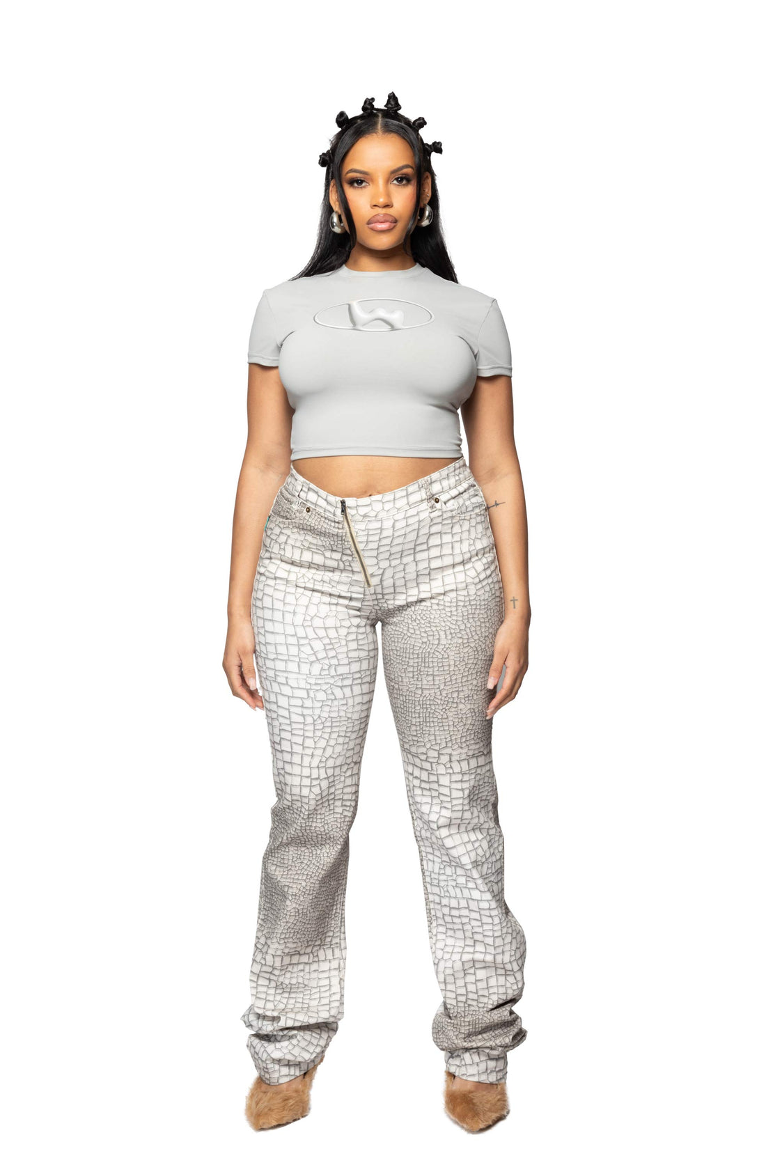 DAPHNE JEANS- GREY – WMNS WEAR